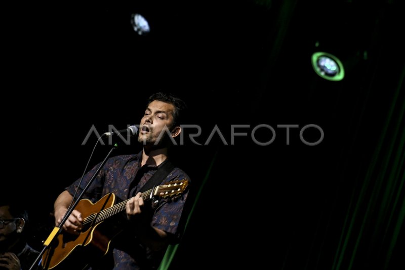Penampilan Robin Block Di Jakarta Antara Foto
