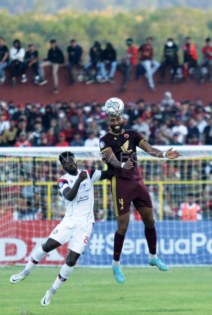 PSM MAKASSAR MENANG MELAWAN AREMA FC | ANTARA Foto PSM MAKASSAR MENANG MELAWAN AREMA FC | ANTARA Foto