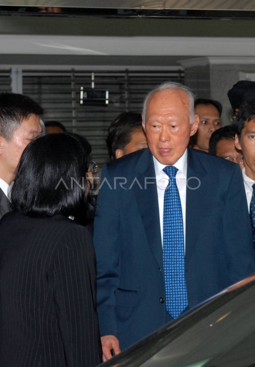 Lee Kuan Yew Besuk Soeharto | ANTARA Foto