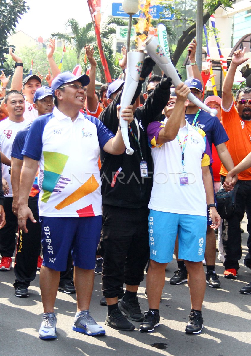 KIRAB OBOR ASIAN GAMES 2018 | ANTARA Foto KIRAB OBOR ASIAN GAMES 2018 | ANTARA Foto