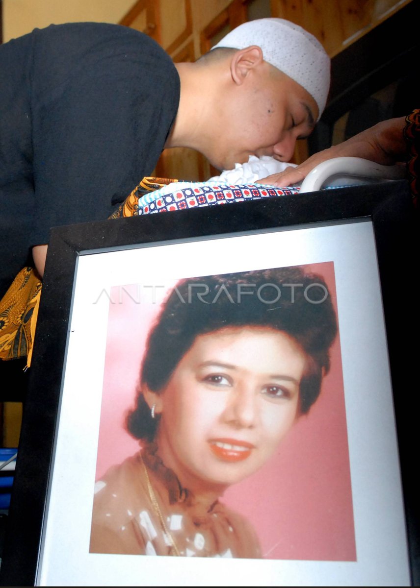 LILIS SURYANI WAFAT | ANTARA Foto